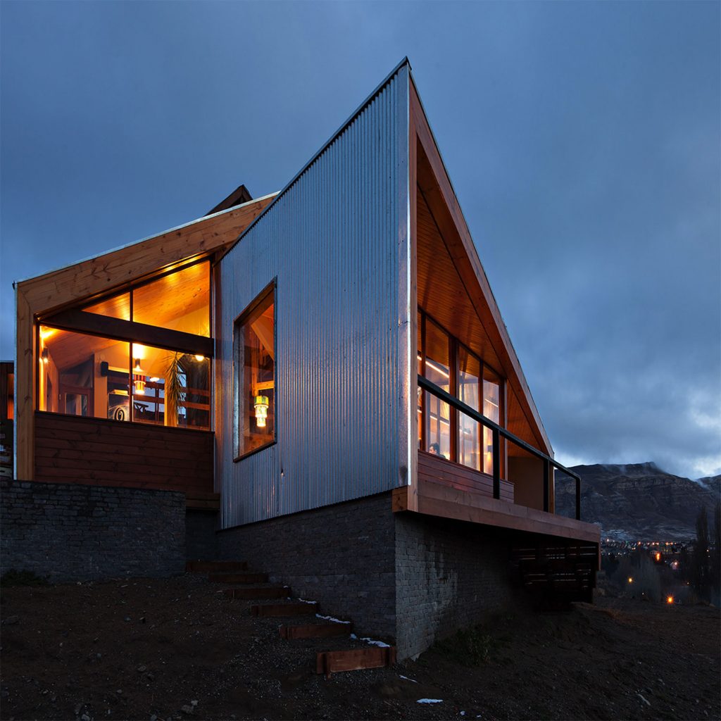 Hostel Calafate / German Hauser, Daniela Ziblat - Arquimaster
