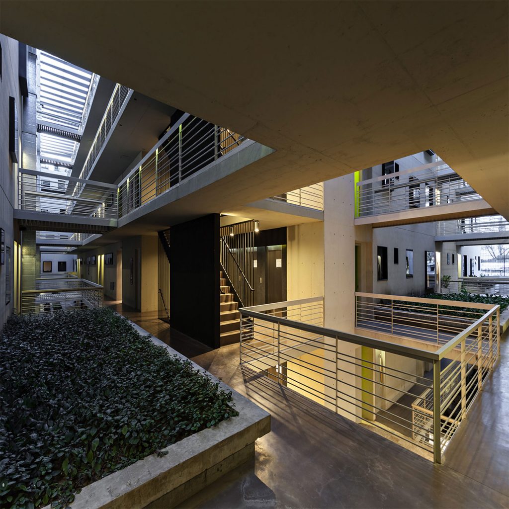 Edificio Green Haus / Germán Hauser, Mathias Klotz, Edgardo Minond ...
