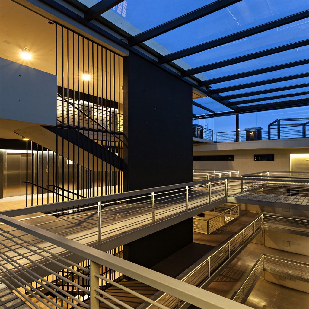 Edificio Green Haus / Germán Hauser, Mathias Klotz, Edgardo Minond ...